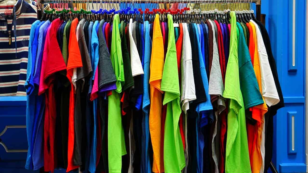 Which Coloured Shirts Do Women Find Most Appealing?