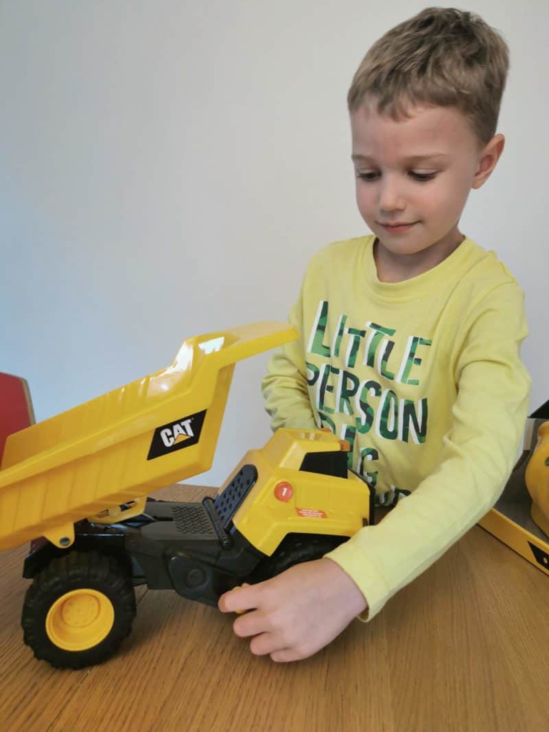 CAT Construction Vehicles - Let's Do The Work! - Mummy Matters ...