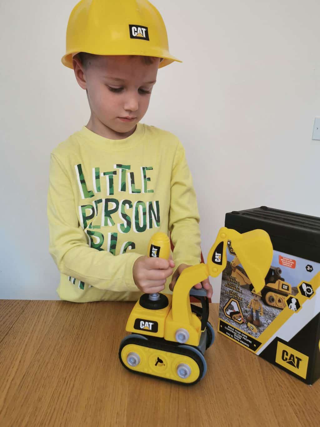 CAT Construction Vehicles - Let's Do The Work! - Mummy Matters ...