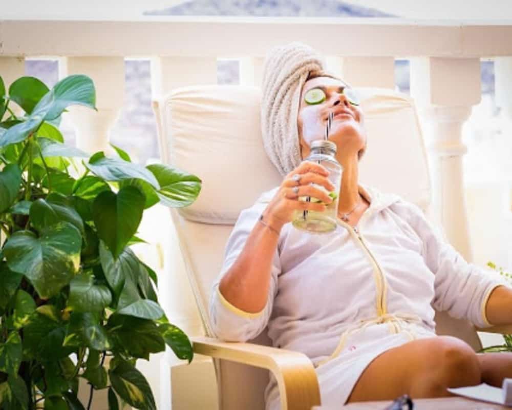 8 Anti-Ageing Tips That Actually Work - Mummy Matters: Parenting and ...