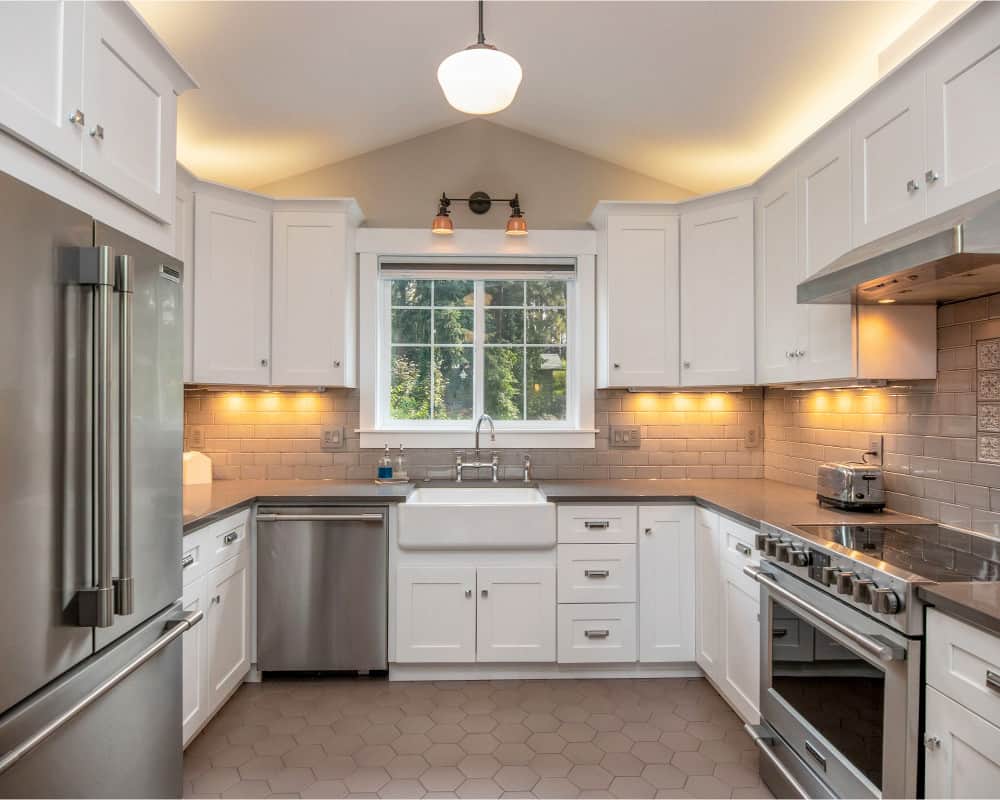 Pros And Cons Of Open Concept And Closed Concept Kitchens
